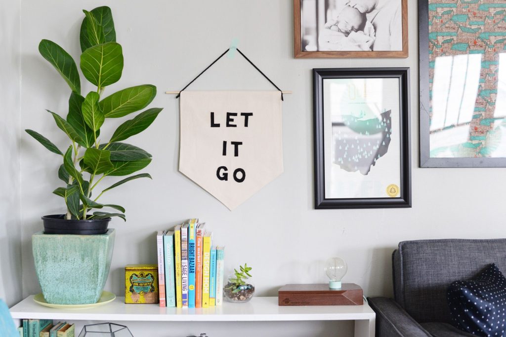 11 Wall Decor Ideas [DIY Less Than in 1 Hour] | Photojaanic